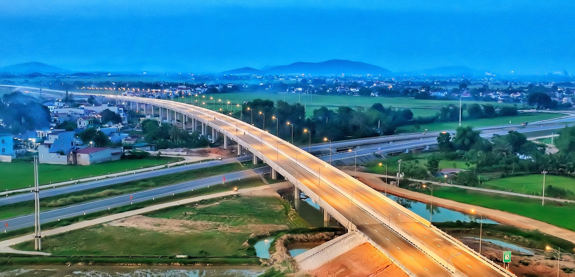 Cao tốc Bắc – Nam (CT.01): ARITEX tự hào là đơn vị cung cấp vải địa kỹ thuật và bấc thấm cho ...